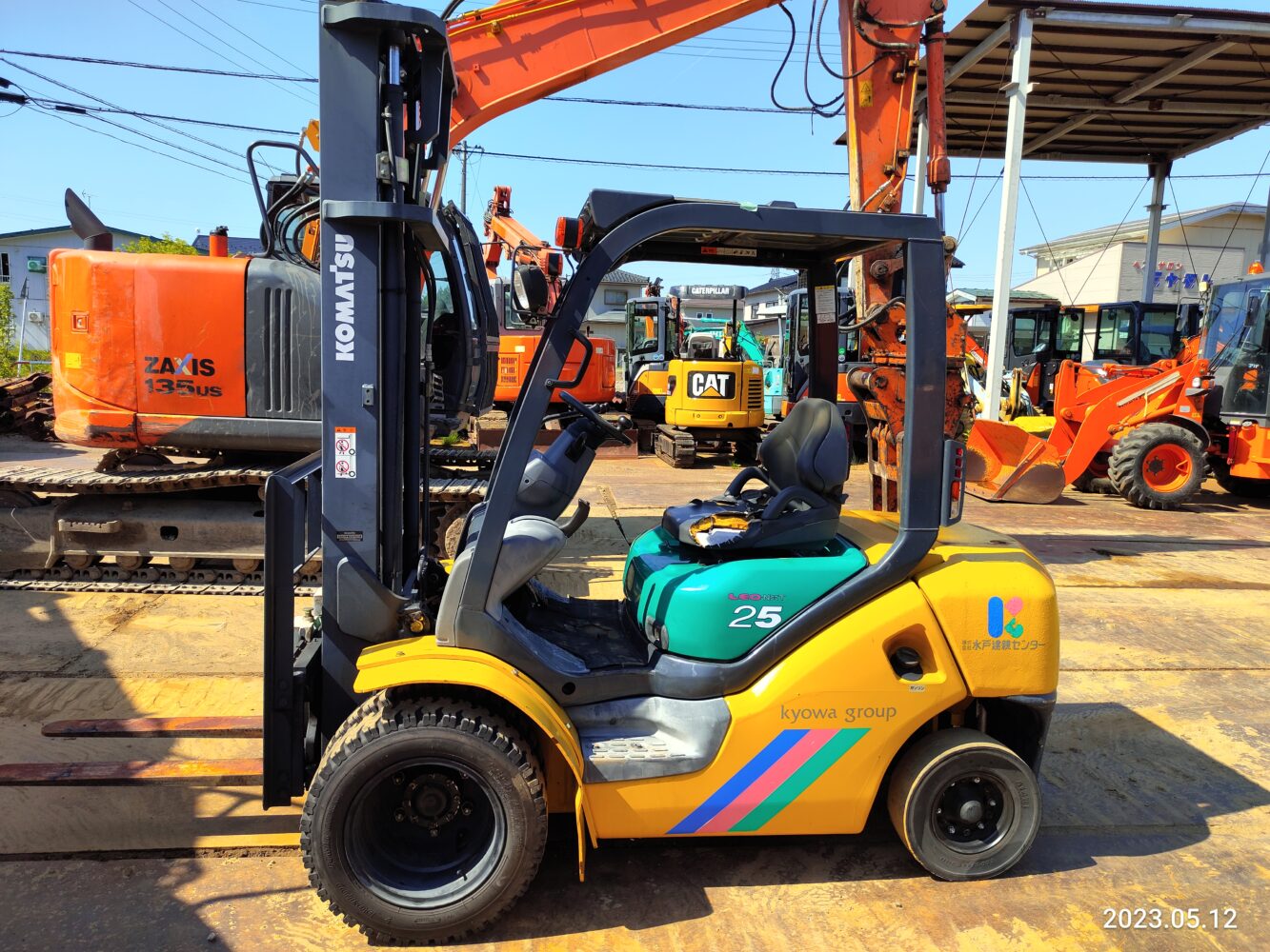 KOMATSU FG25T/ 2.5t/ G/ - Twopieces co.,Ltd
